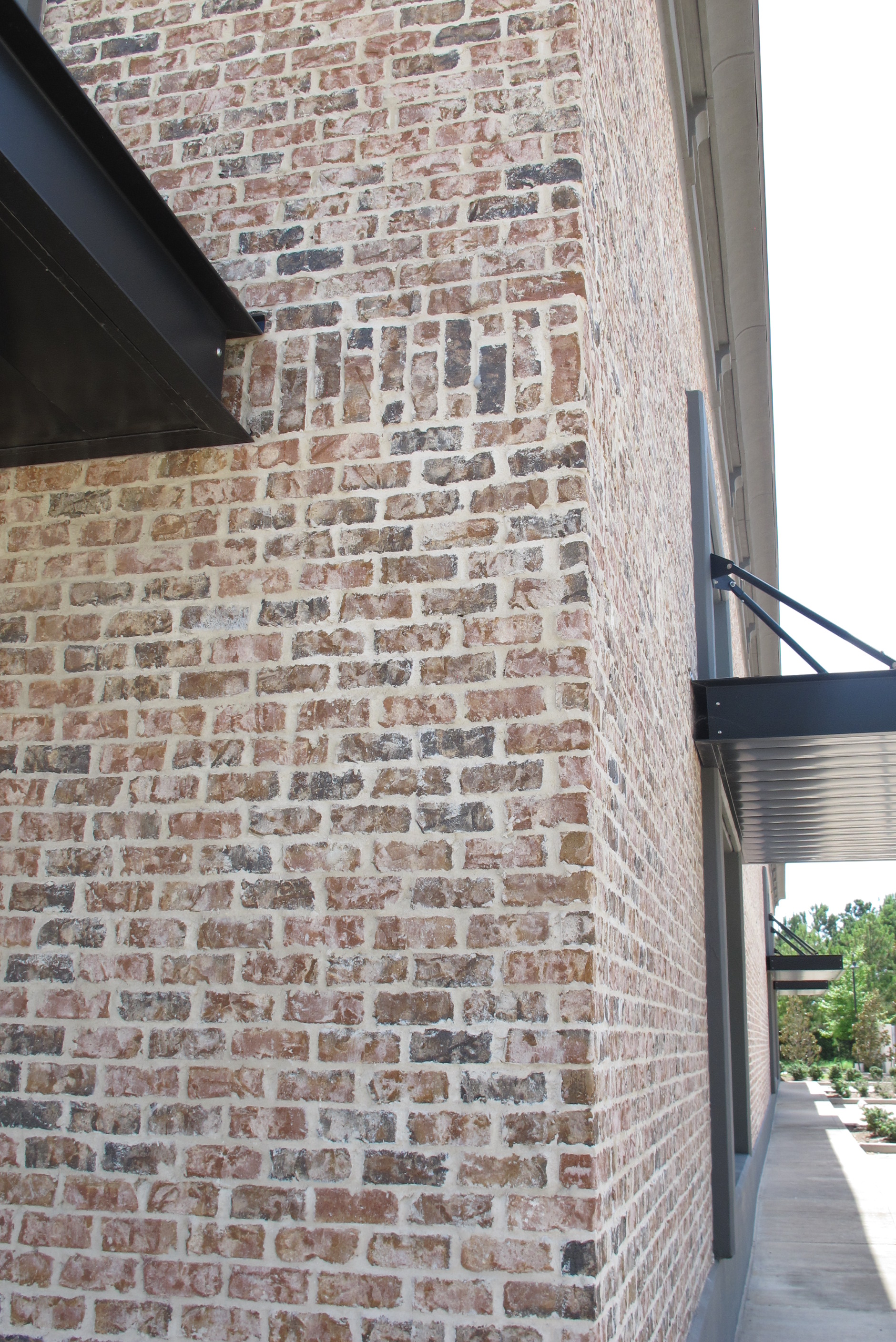 Established in 1928, Kinney Brick Company manufactures a variety of ...