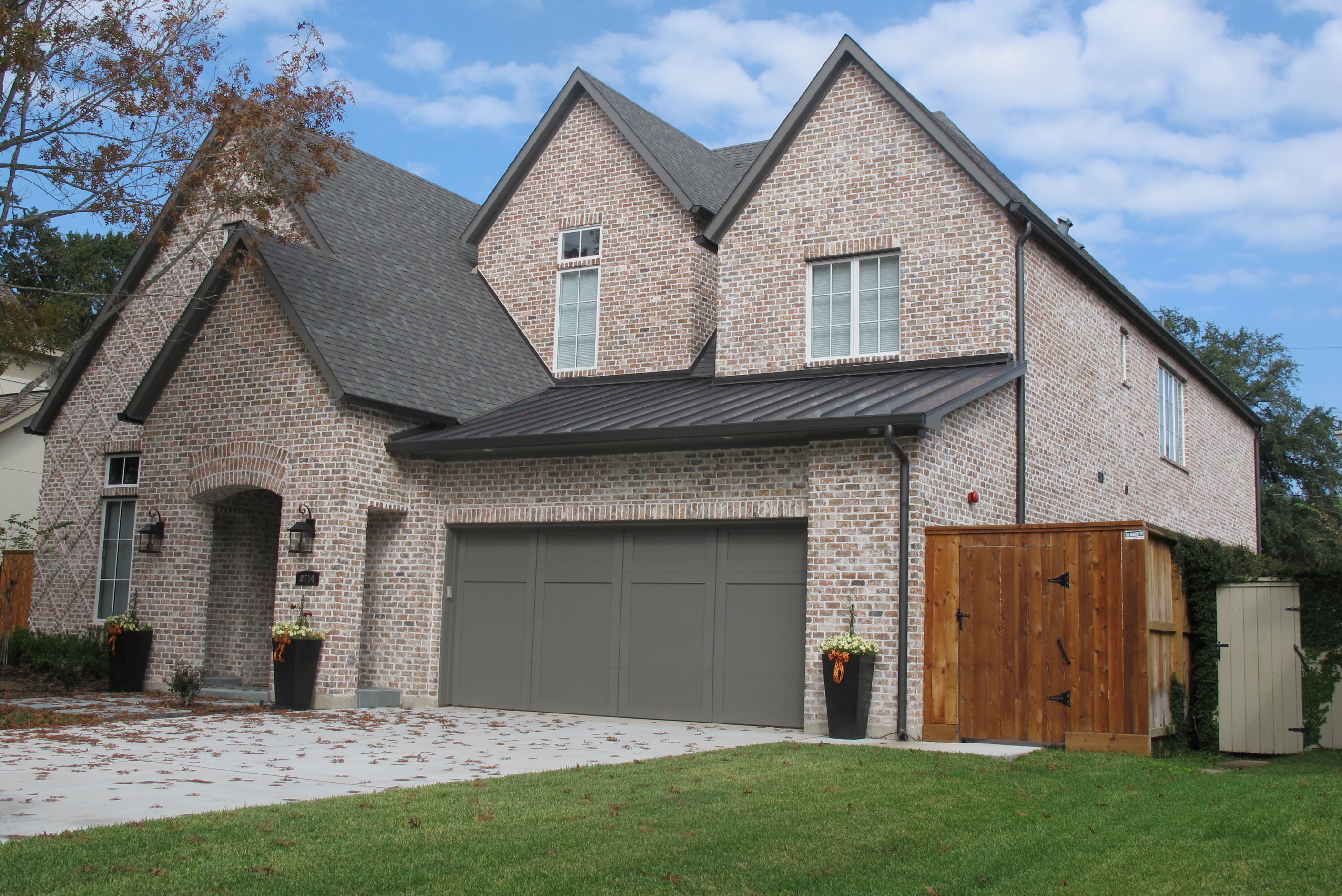 Established in 1928, Kinney Brick Company manufactures a variety of ...